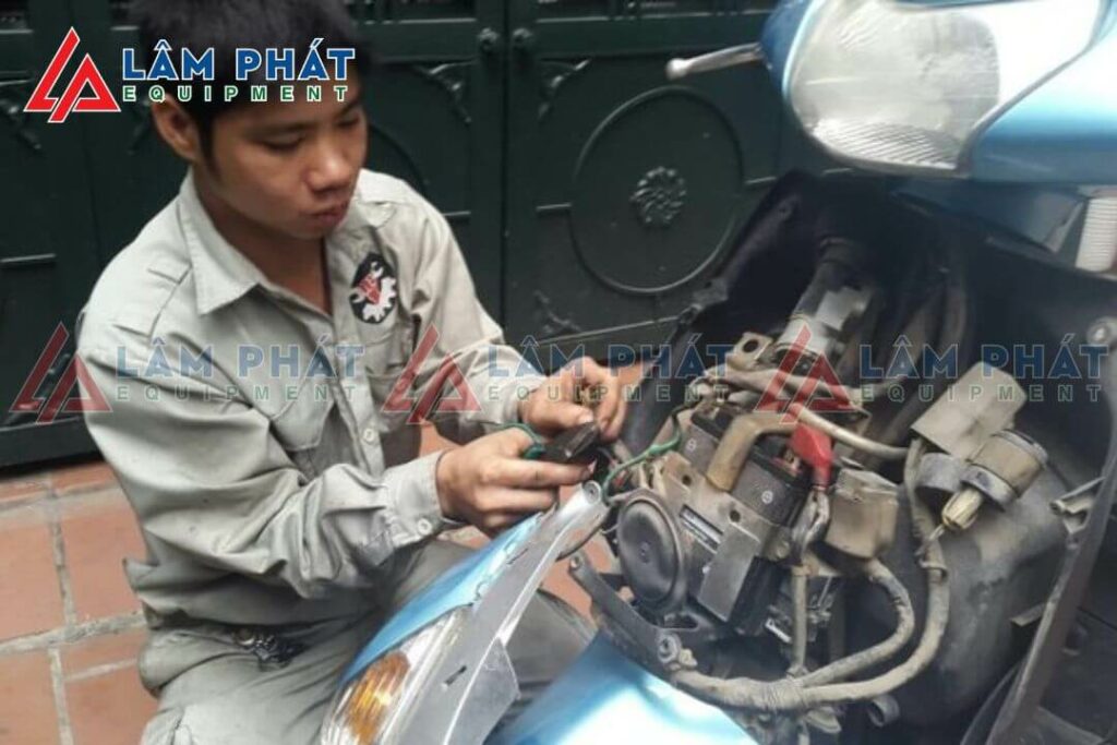 Thay ic xe máy bao nhiêu tiền? - Lâm Phát JSC